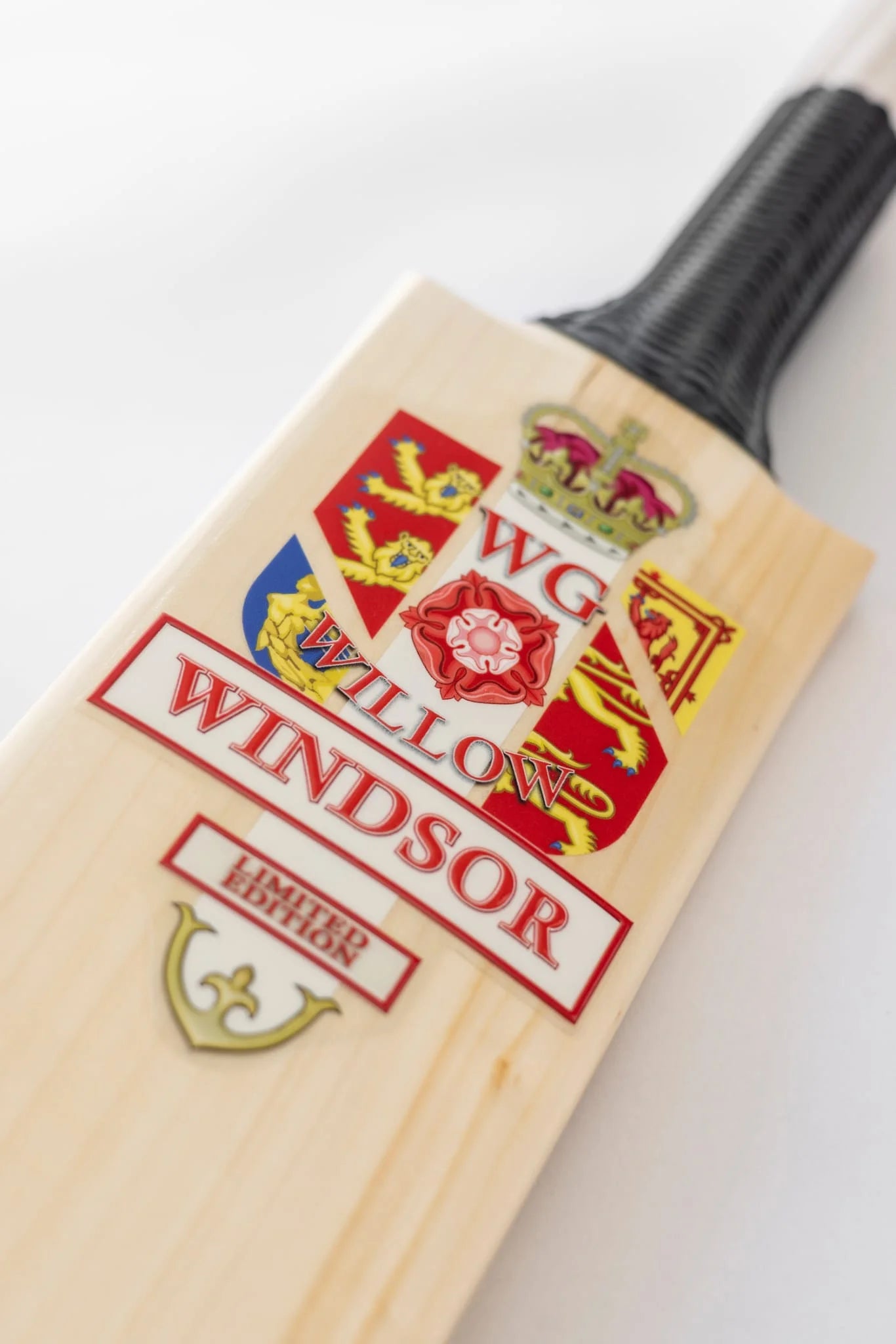 Local Cricket Bat Maker Based in Cambridgeshire | WG Willow